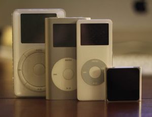 #TBT: iPod Turns 15 | Chicago Public Library