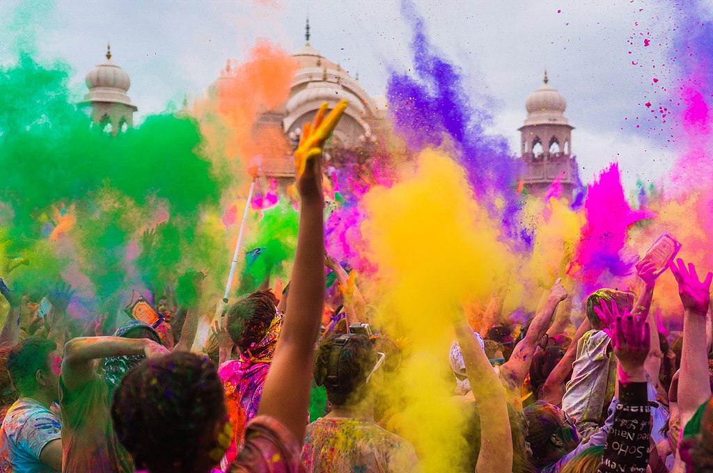 indian holi
